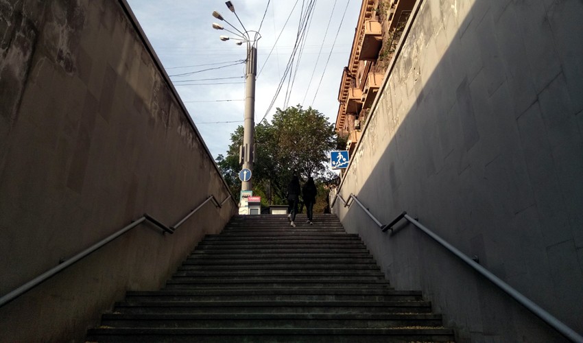 ancum astichan erkinq1 | Ուսանող